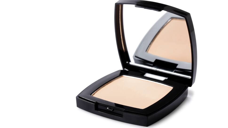 Beauty in a Pinch: The Convenience of Makeup Compacts | Personal-care ...