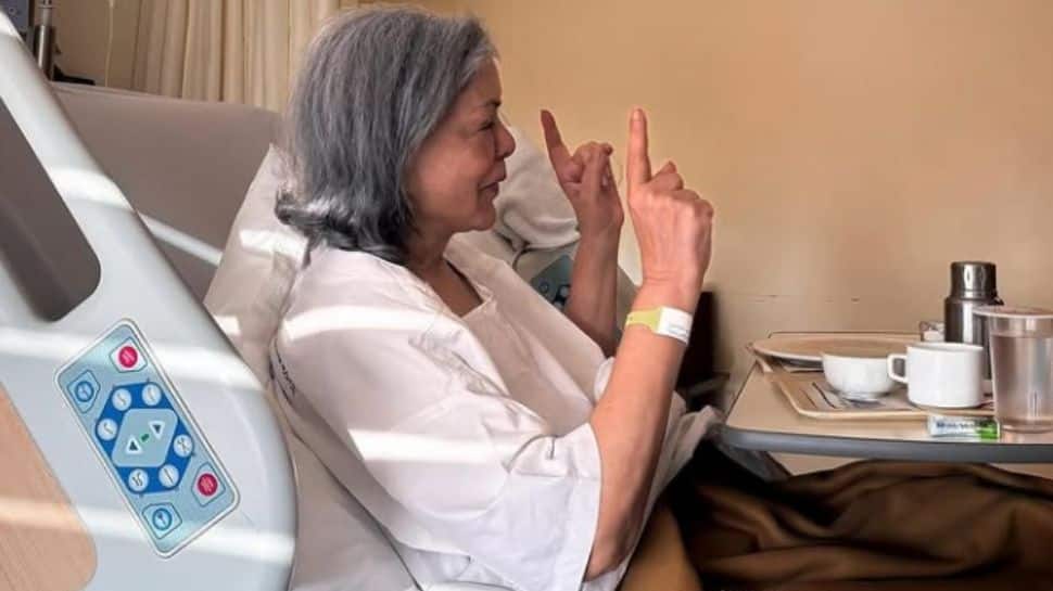 Zeenat Aman Health Update: Actress Reveals Why Her Instagram Has Been ...