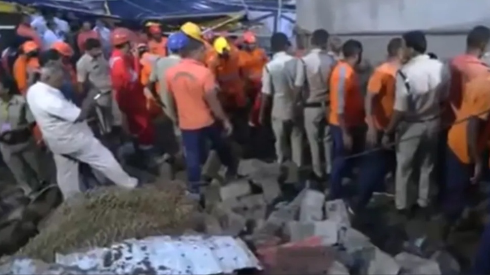 Visakhapatnam Temple Tragedy: 7 Dead, 4 Injured In Platform Collapse ...