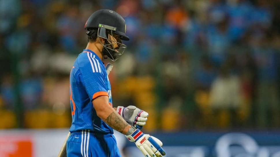 9 Different Types Of Ducks In Cricket: Golden Duck, Royal Duck & More ...