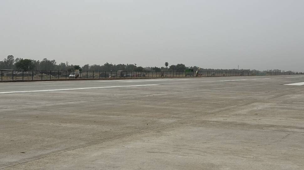Ganga Expressway: Meerut To Prayagraj In Just 6 Hours! Airstrip, 28 ...