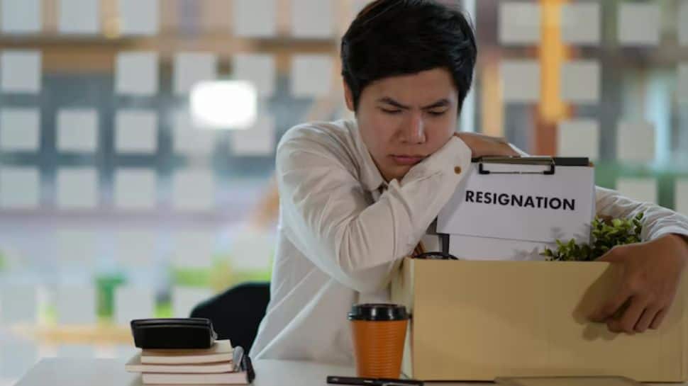 Employee Guide: Planning To Resign? Collect THESE 9 Mandatory Documents ...
