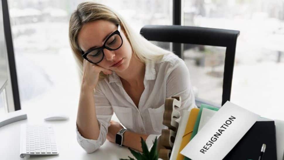 Employee Guide: Planning To Resign? Collect THESE 9 Mandatory Documents ...