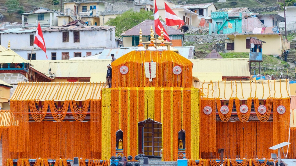 Char Dham Yatra 2025: Shri Badrinath Dham Opens To Devotees With ...