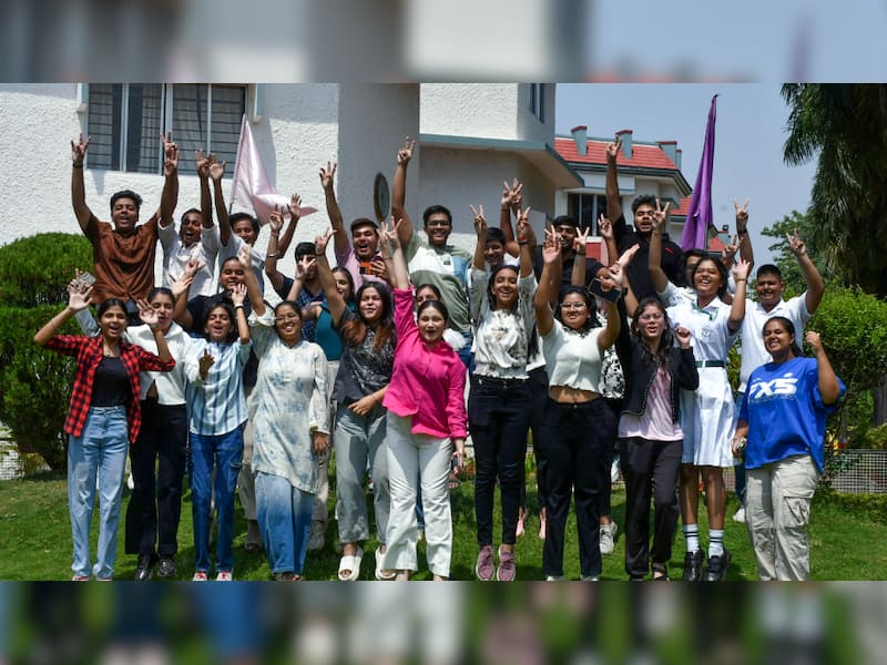 Meet 15-Year-Old Aarav Malhotra Who Scored Perfect 100 In CBSE Class 10th Results; His Sixth ...