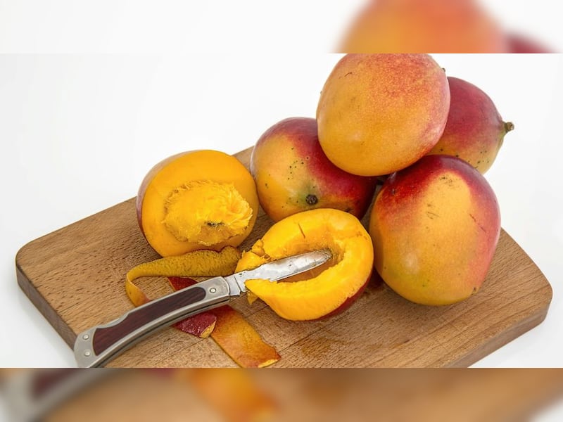 How To Identify Real And Fake Mango At Home: Simple Tricks For A Safe ...