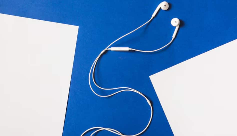 Plug In & Zone Out: Wired Headphones on Myntra, Deliver Crystal-Clear ...