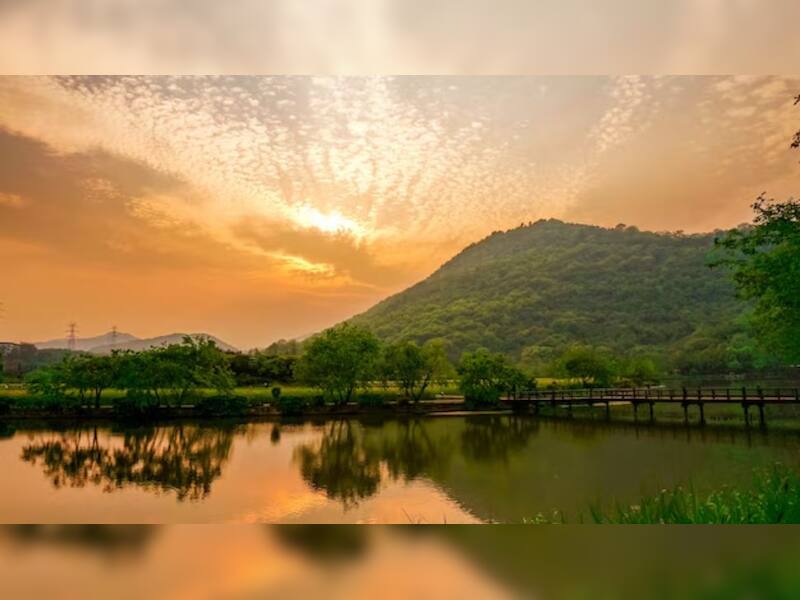 Top 10 Breathtaking Natural Wonders To Explore In India For Nature ...