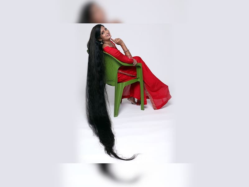 Meet Smita Srivastava, Woman With Longest Hair In The World, Holds ...
