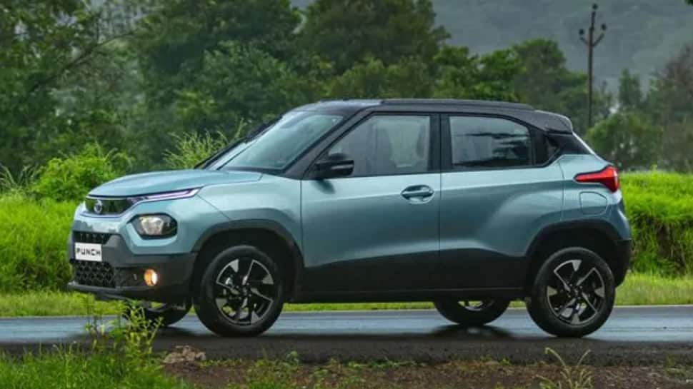 2025 Tata Punch Facelift Pics LEAKED Before Launch - Interior Revealed ...