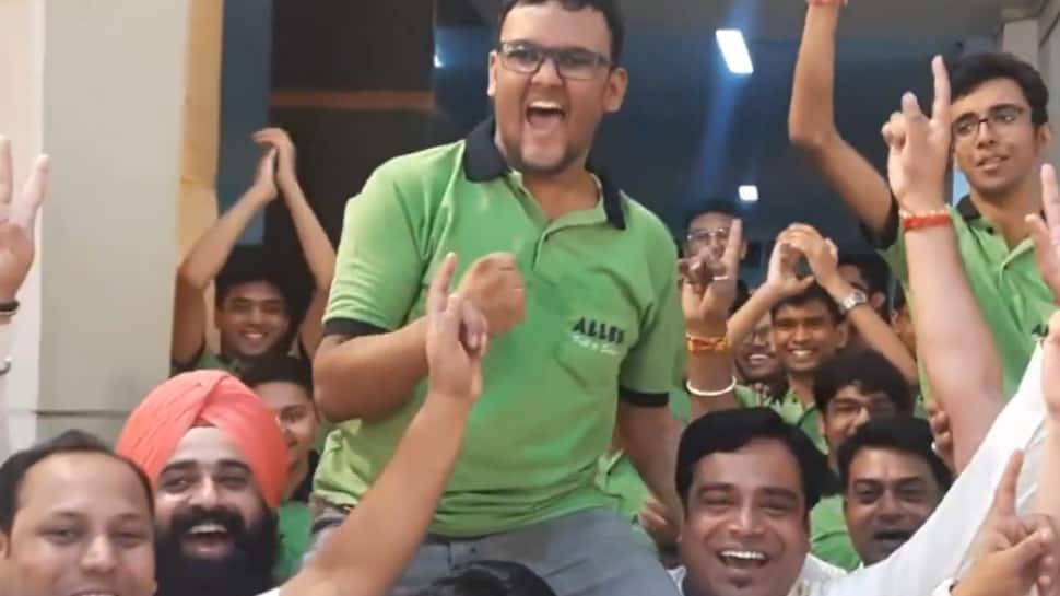 Meet Rajit Gupta, JEE Advanced 2025 Topper Who Secured AIR 1 With 332 ...