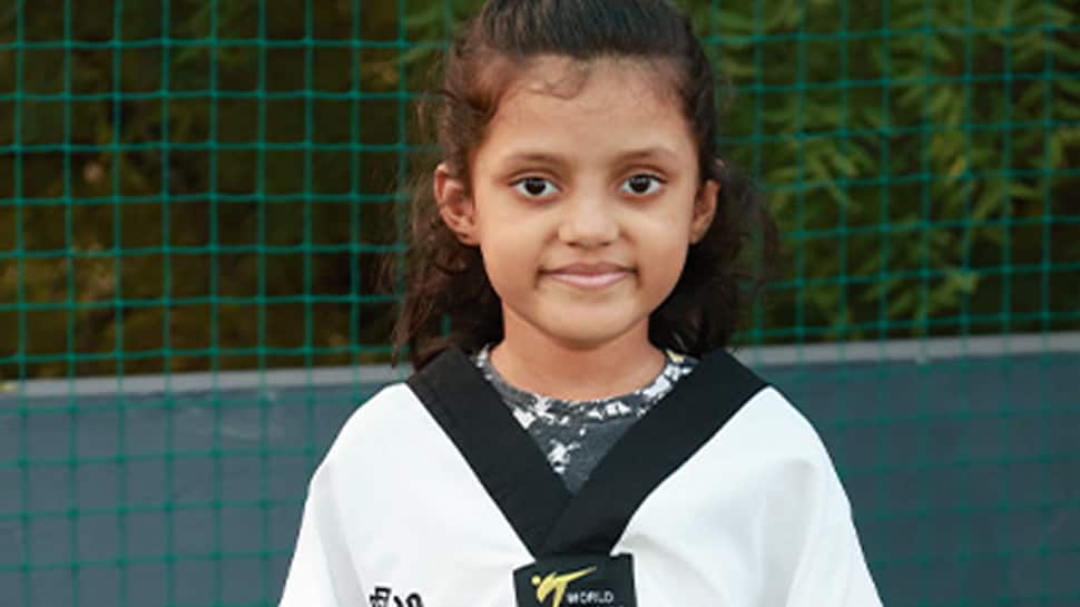 Meet The World’s Youngest Taekwondo Instructor: 7-Year-Old Black Belt Girl Trained By Her ...