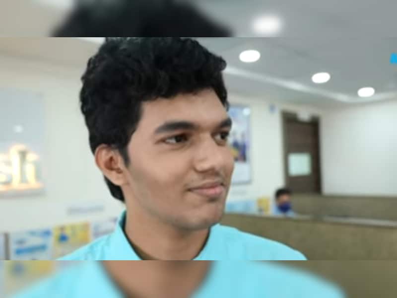 Meet NEET-UG Topper Mrinal - Studied Only 4 Hours A Day, Binge-Watched ...