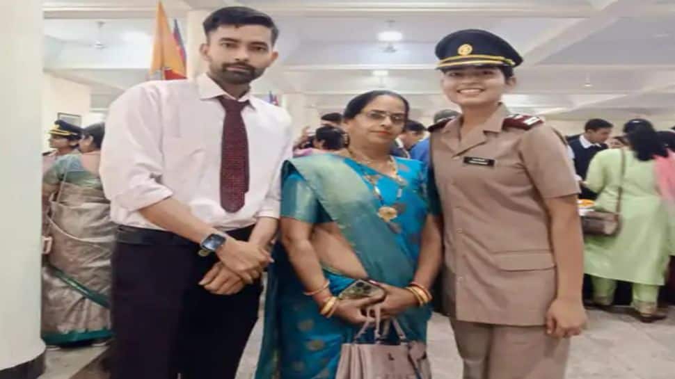 Daughter And Sister Of A Soldier, Now A Soldier Herself: How Himani ...