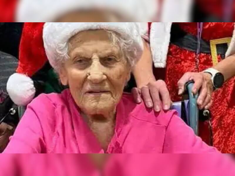 Meet World's Oldest Living Person; Born Before TV, Computer Or Internet ...