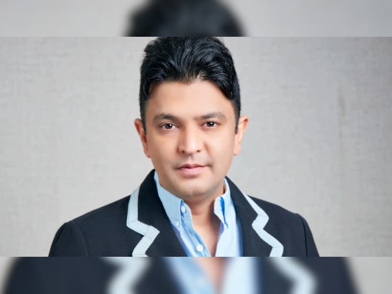 Billion-Dollar Secret: Not Kapoors, Khans Or Bachchans - Meet Bollywood ...