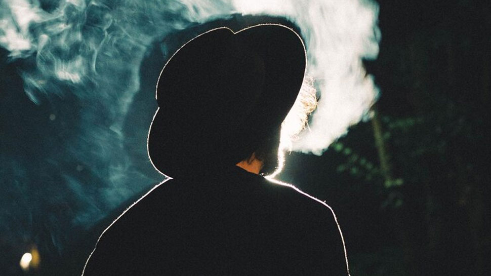 7 Bollywood Actors Who Were Caught Smoking In Public, Faced Harsh ...