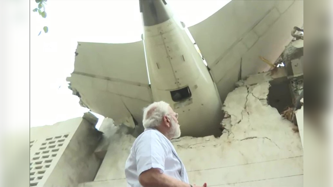 PM Modi Pays Visit To Site Of Catastrophic AI-171 Plane Crash, Meets ...