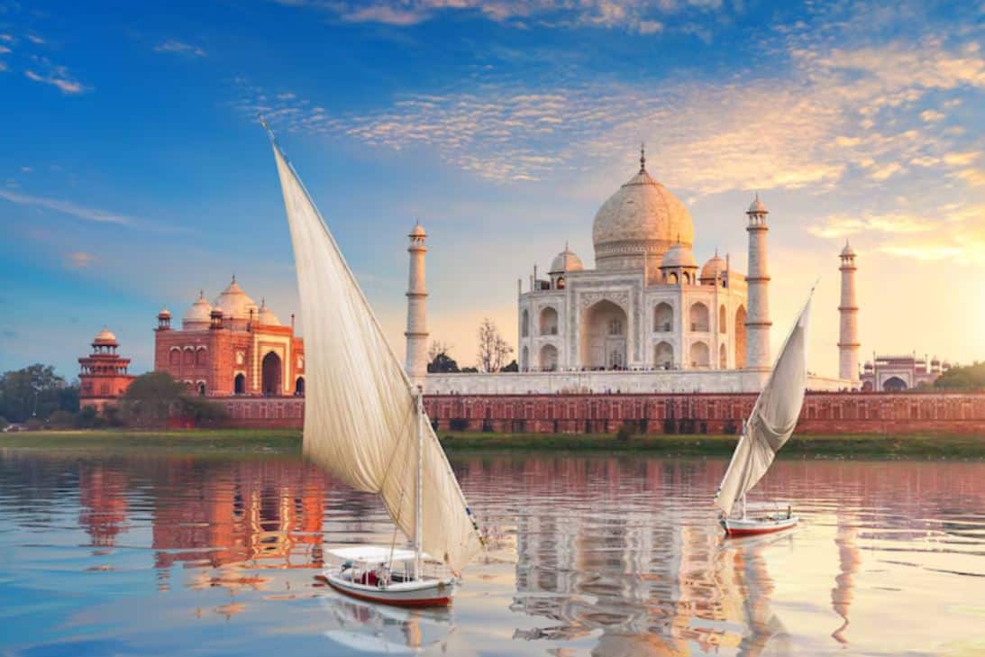 What’s Hidden In 22 Locked Rooms Of The Taj Mahal? Secrets, Myths, And ...