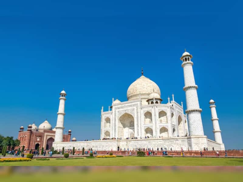 What’s Hidden In 22 Locked Rooms Of The Taj Mahal? Secrets, Myths, And ...