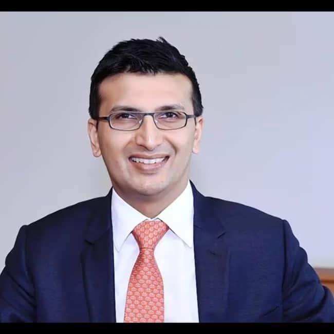 Who Owns Gujarat Titans Now? Jinal Mehta’s ₹1.41 Lakh Crore Empire ...