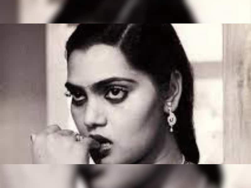 7 Celebrities Whose Mysterious Deaths Still Haunt Fans — From Parveen ...