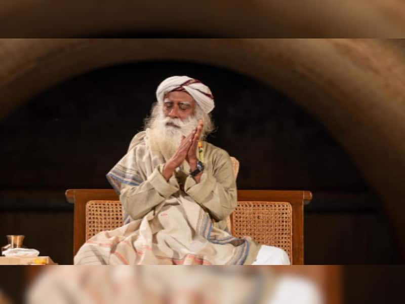 Meet Sadhguru From His Initial Days- Know About His Love For Luxurious ...