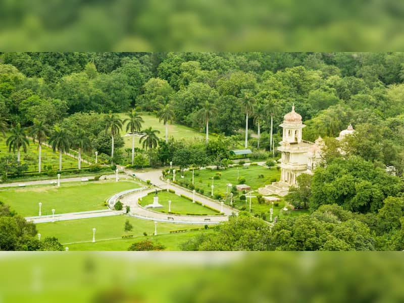 Udaipur’s Hidden Green Gems: 9 Magical Gardens That Will Take Your ...