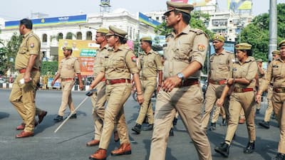 UP Police Bust Unlawful Religious Conversions Syndicate, Arrest 10 ...