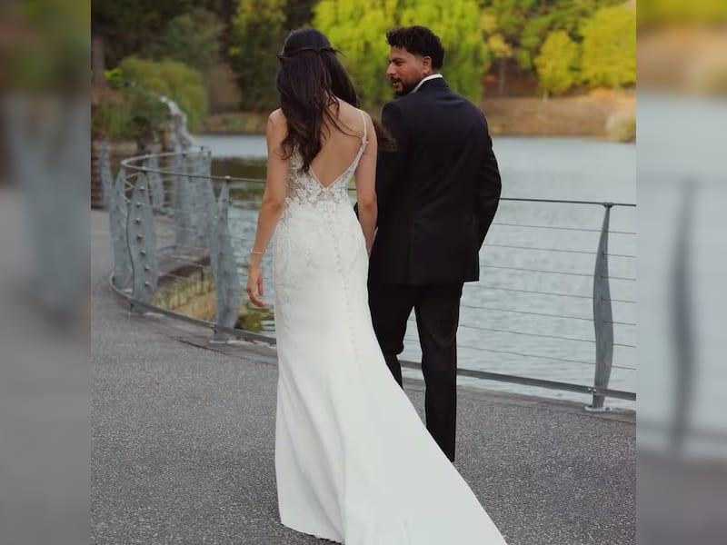 Meet Kuldeep Yadav's Wife Vanshika: LIC Officer Who Stole The Cricketer ...