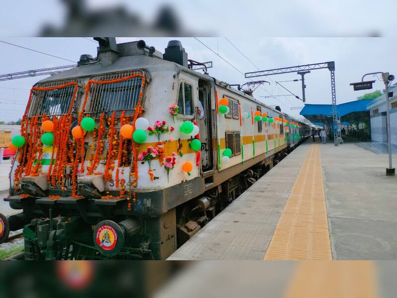 Indian Railways: How To Get A Platform Ticket In Seconds - FASTEST ...
