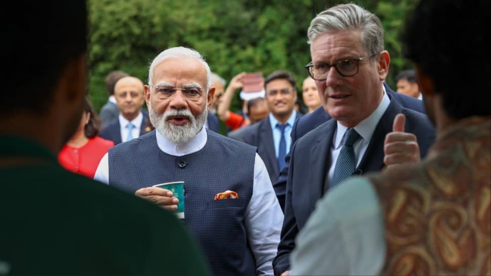 Sourced From India, Brewed In London: PM Modi's 'Chai Pe Charcha' Moment In UK Goes Viral ...