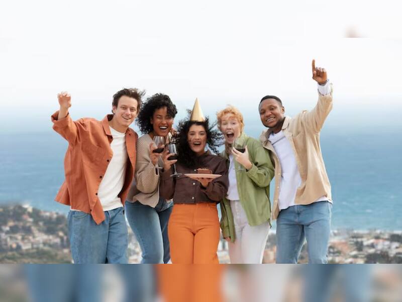 10 Inspiring Quotes To Celebrate The Power And Beauty Of Friendship ...