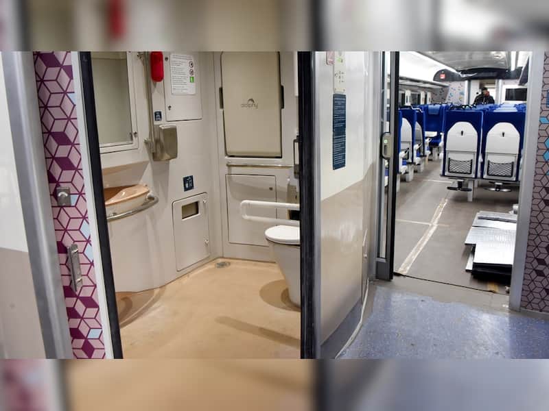 Ajni–Pune Vande Bharat Express: Check Route, Distance, Timing, Fare ...