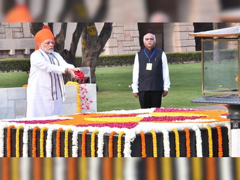 Independence Day 2025 A Look Into Pm Modi S Iconic Turbans Over Last 8