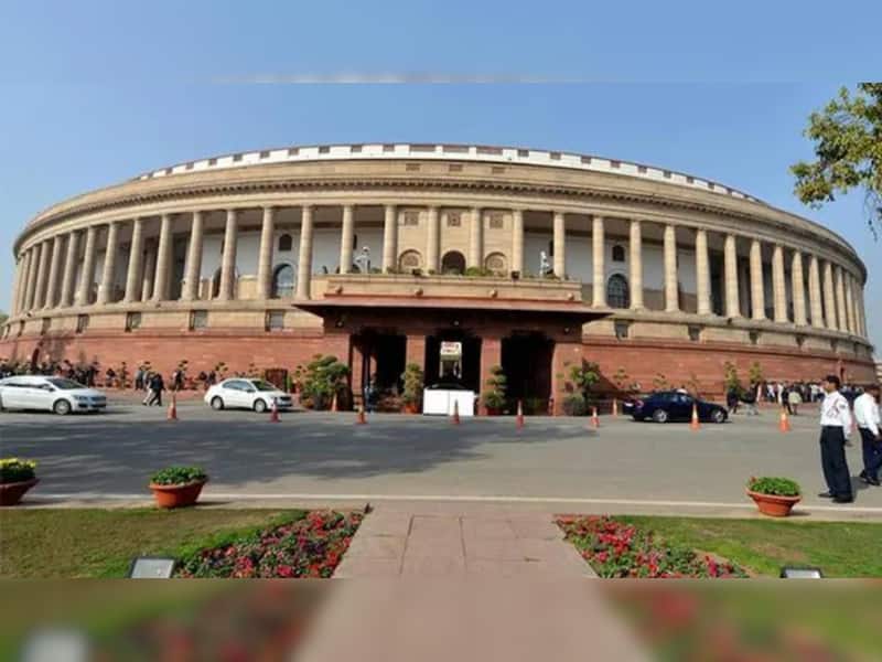 Independence Day 2025: 7 Iconic Historical Places In Delhi You Must ...