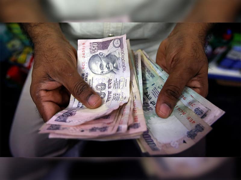 7 Pay Commissions Formed Since India’s Independence: Check How Much ...