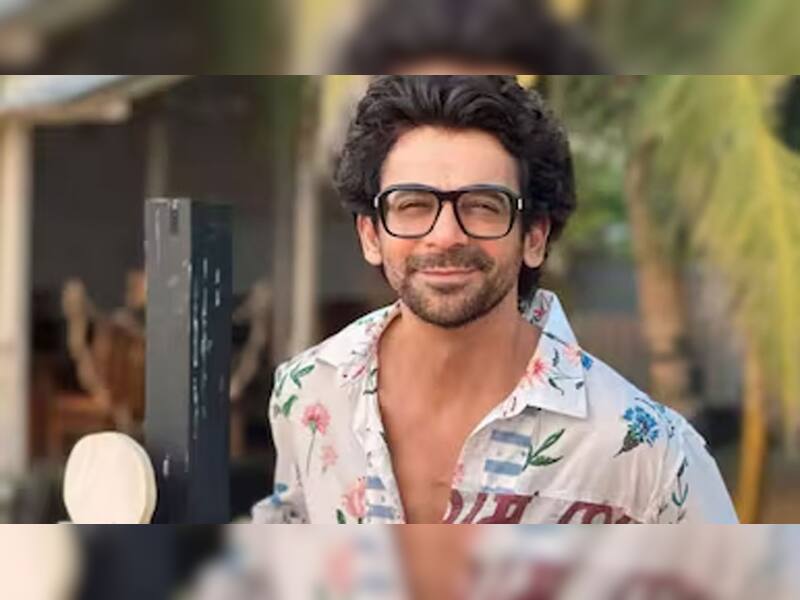 Meet Top Indian Comedian Whose First Paycheck Was Only Rs 500, Now Has ...