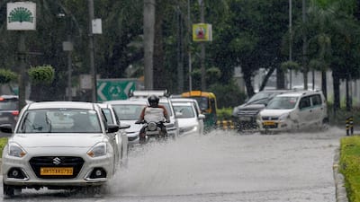 Weather Chaos Grips India: Delhi-NCR Hit By Dust Storm And Rain, Mumbai ...