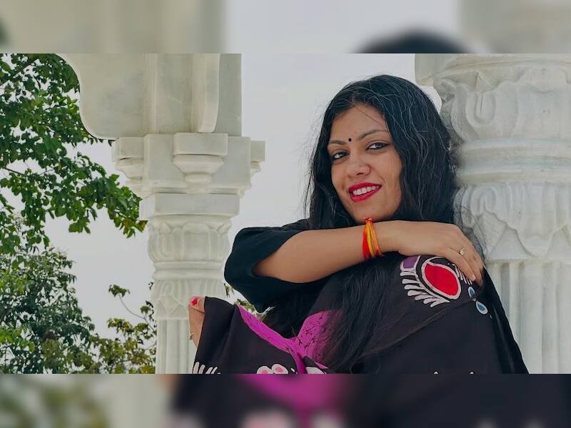 Meet Medha Roopam: Noida DM In Spotlight Over Her Connection With CEC ...