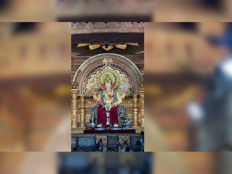 Lalbaugcha Raja 2025 First Look Revealed- GOOSEBUMPS Guaranteed! Watch ...