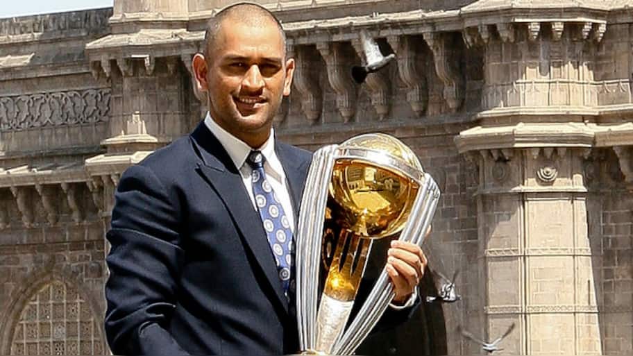 Big MS DHONI UPDATE! BCCI Official Reacts To His Role For T20 World Cup ...
