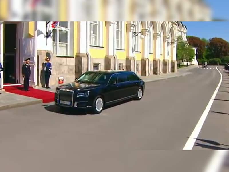 Meet Russian President Vladimir Putin's 6,200 Kg Beast: Presidential ...