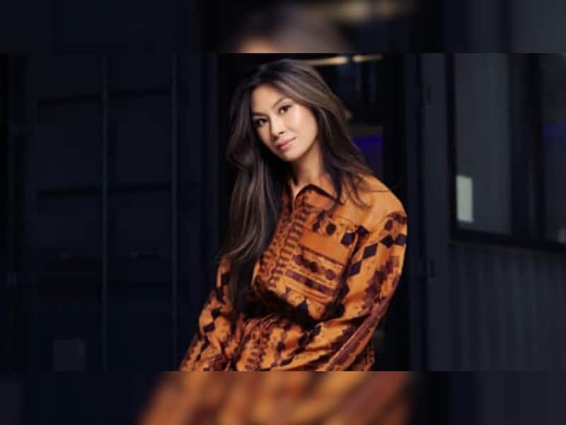 Meet The World’s Youngest Self-Made Billionaire: Her Company Was Acquired By Meta For Rs ...