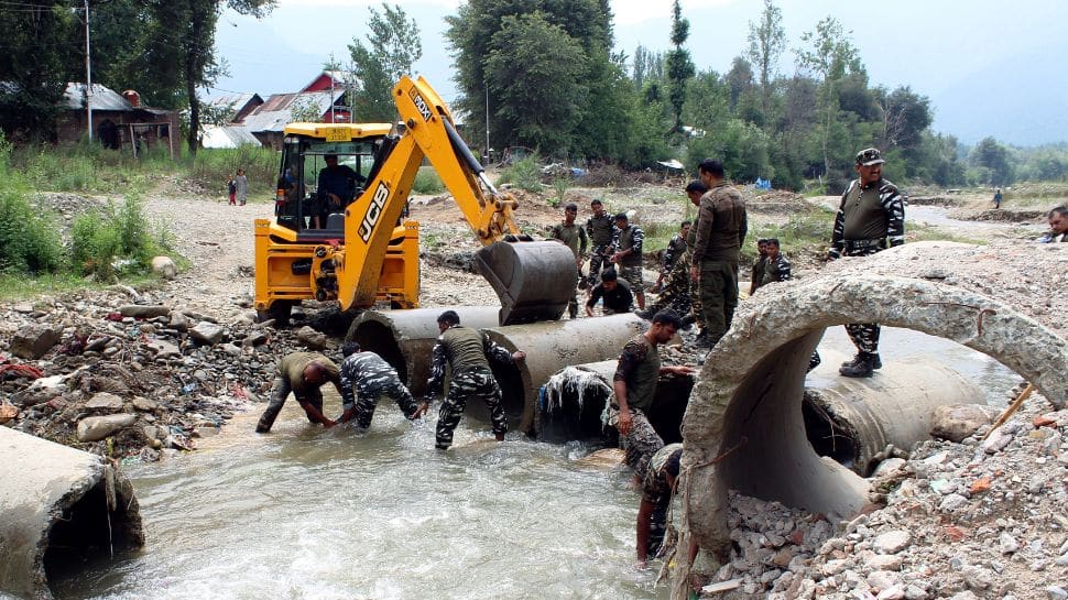 Kashmir Flood Alert: Preventive Evacuations, Schools Closed, Highways ...