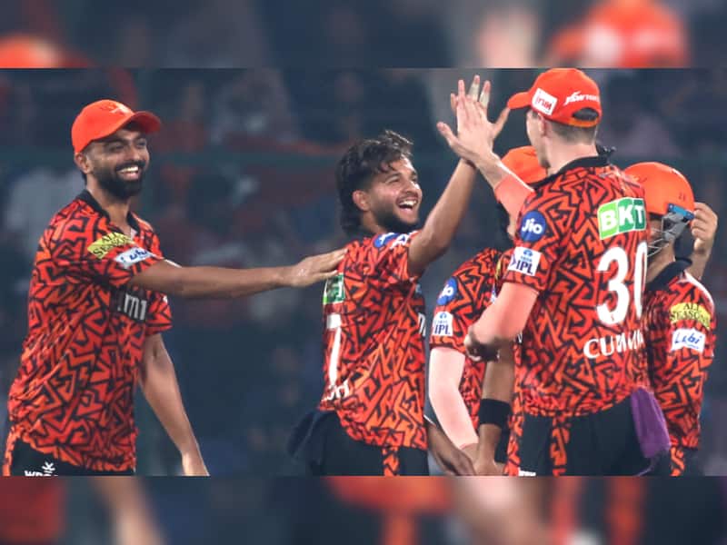 Replacement Players Who Are Likely To Be Retained By CSK, RCB, MI, LSG ...