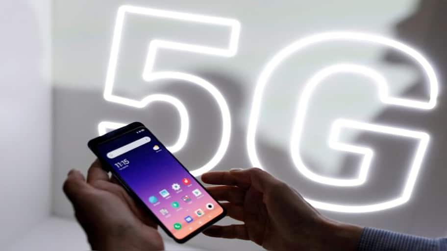 Your Phone Faces A Major Threat, Take Action Immediately: Govt Issues ...