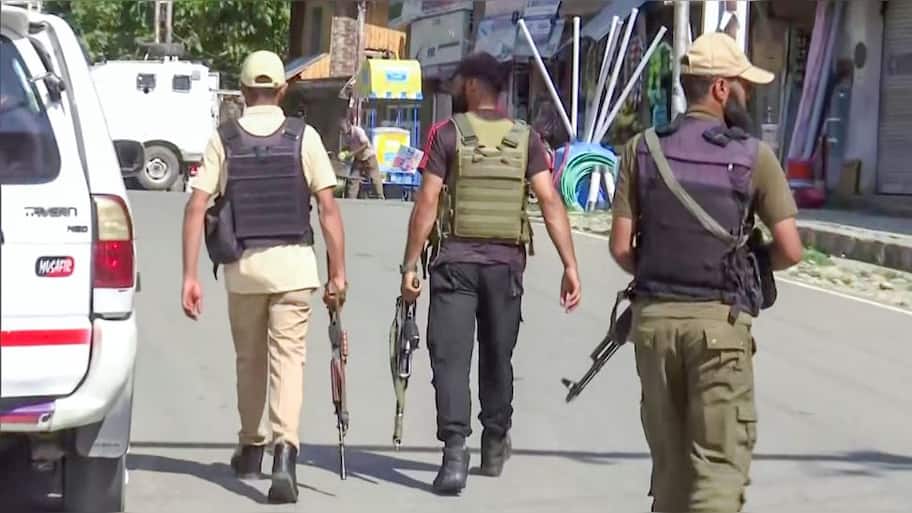 J-K Kulgam Encounter: Terrorist Killed, Army Jawan Injured | India ...