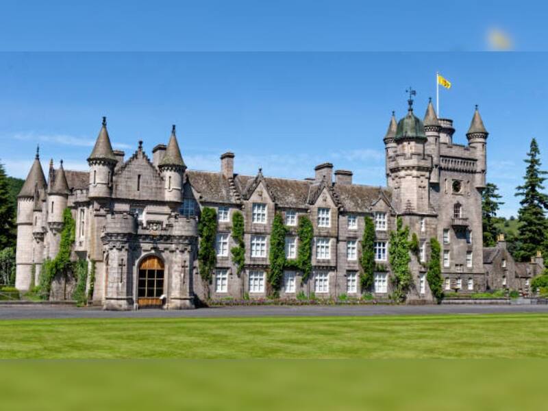 From Windsor Castle To Kensington Palace: Top 7 Most Beautiful And ...