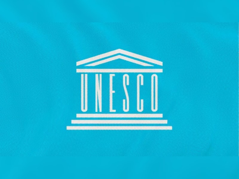 Meet Only Man In The World Who Speaks Thousands Of Years Old Extinct ...